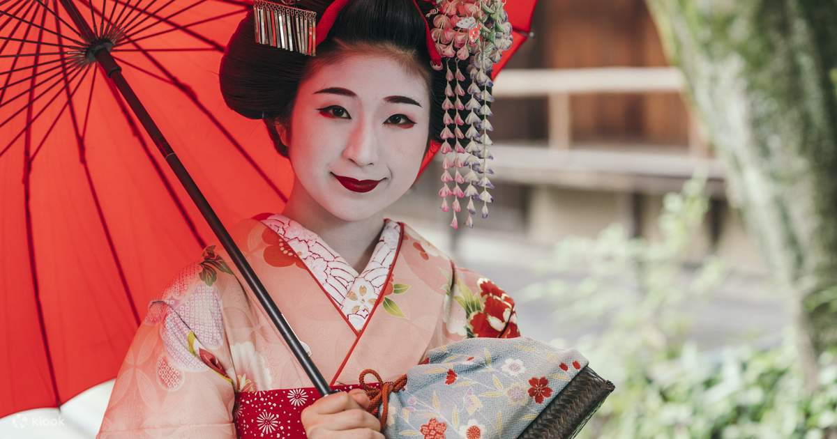 [private Tour] Kimono Experience And Maiko Dinner Show In Kyoto Klook
